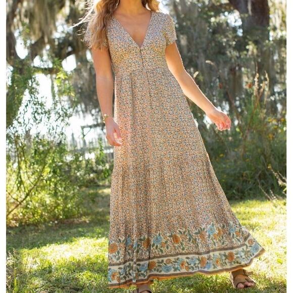NATURAL LIFE | Dresses | Natural Life Evangeline Maxi Dresscream Floral ...